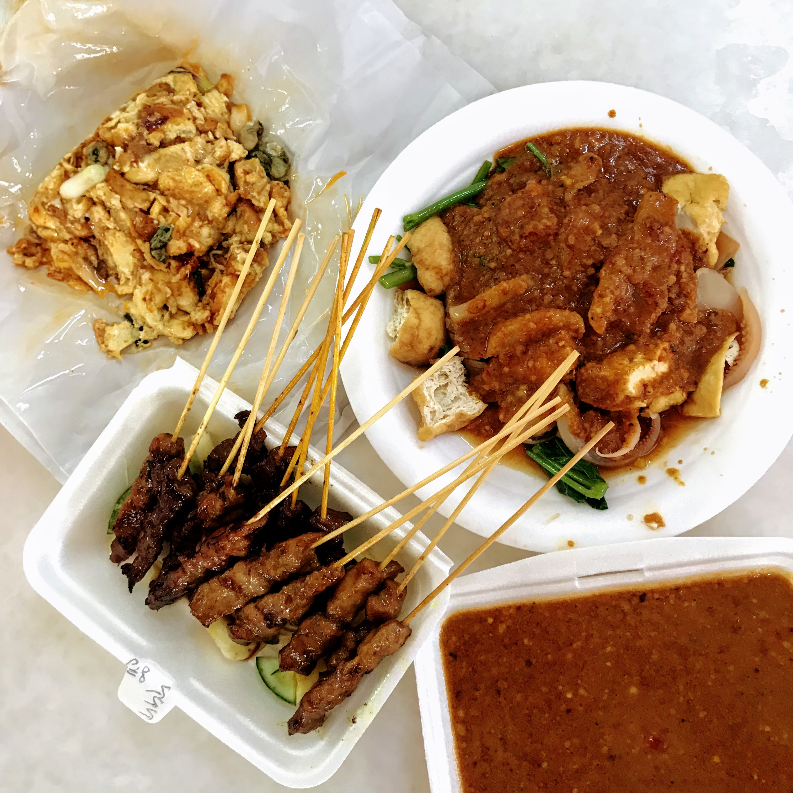 Stopover at Muar 麻坡, Malaysia | Eat.Eat.Walk.Walk . 吃吃走走